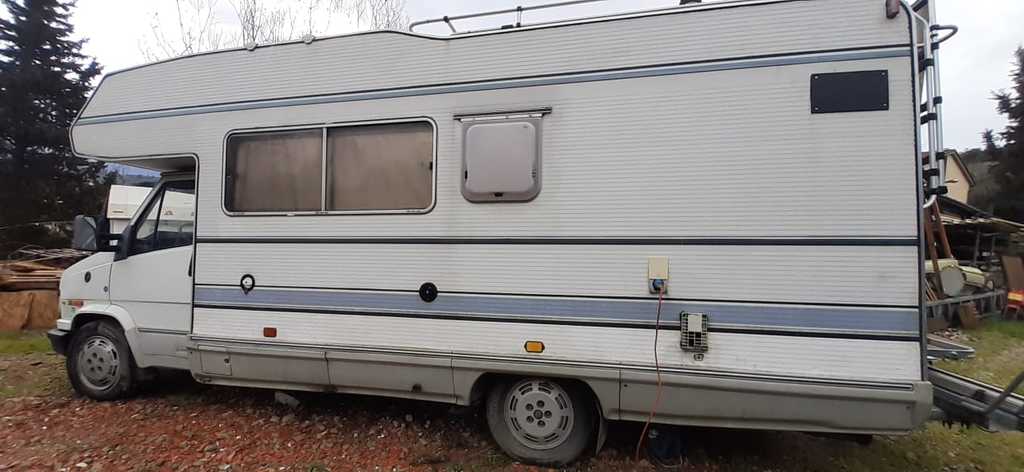 Vendesi Camper Ci International PRI533 su IlMioCamper.com