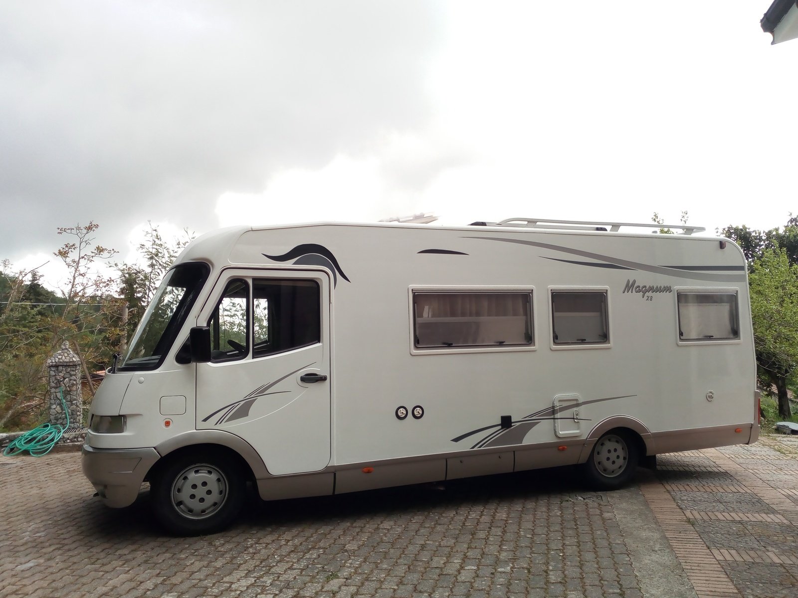 Motorhome Elnagh Magnum X8 PRI664 su IlMioCamper.com