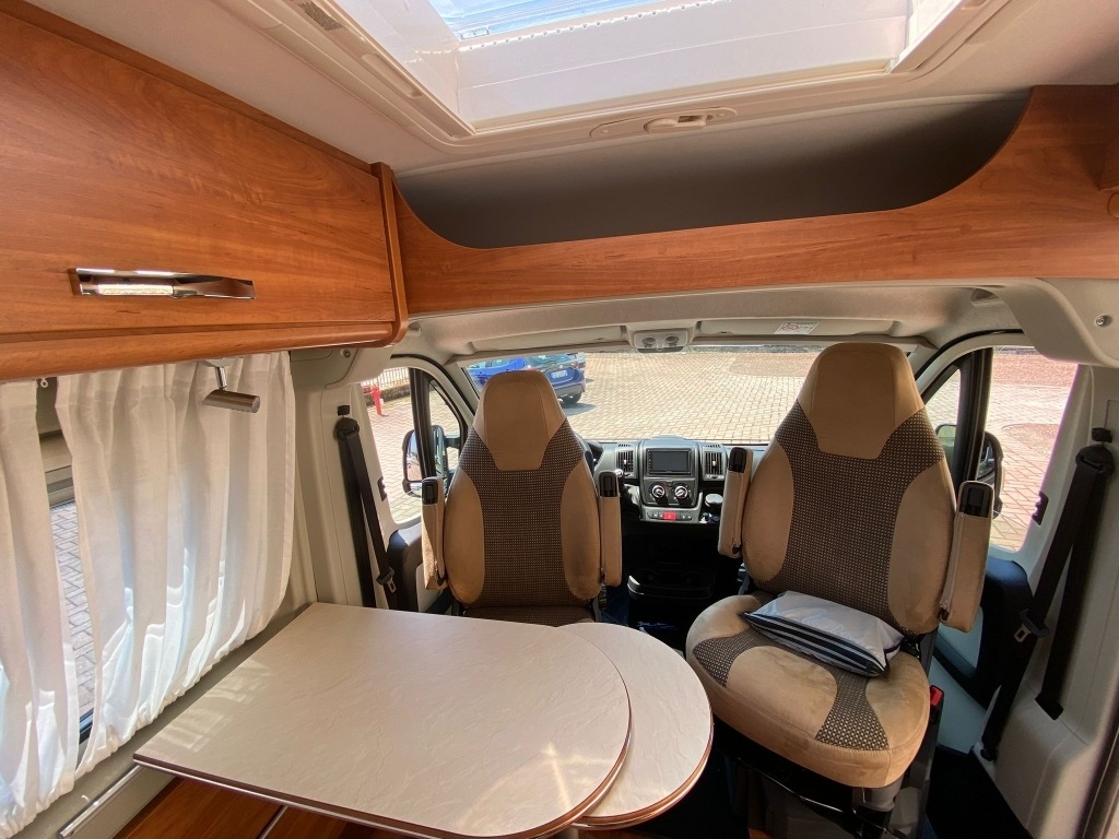 Campervan 540 5 41m Globecar Roadscout R O Possl Roadcamp R Con Soli 10 ...